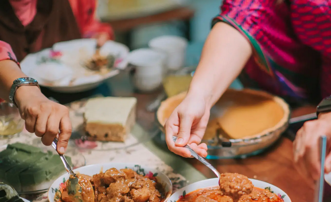 The Growing (In)Visibility of Muslim Family Life – Sociological Studies ...